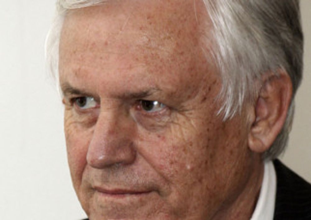 Judge Nicholson to head cricket probe