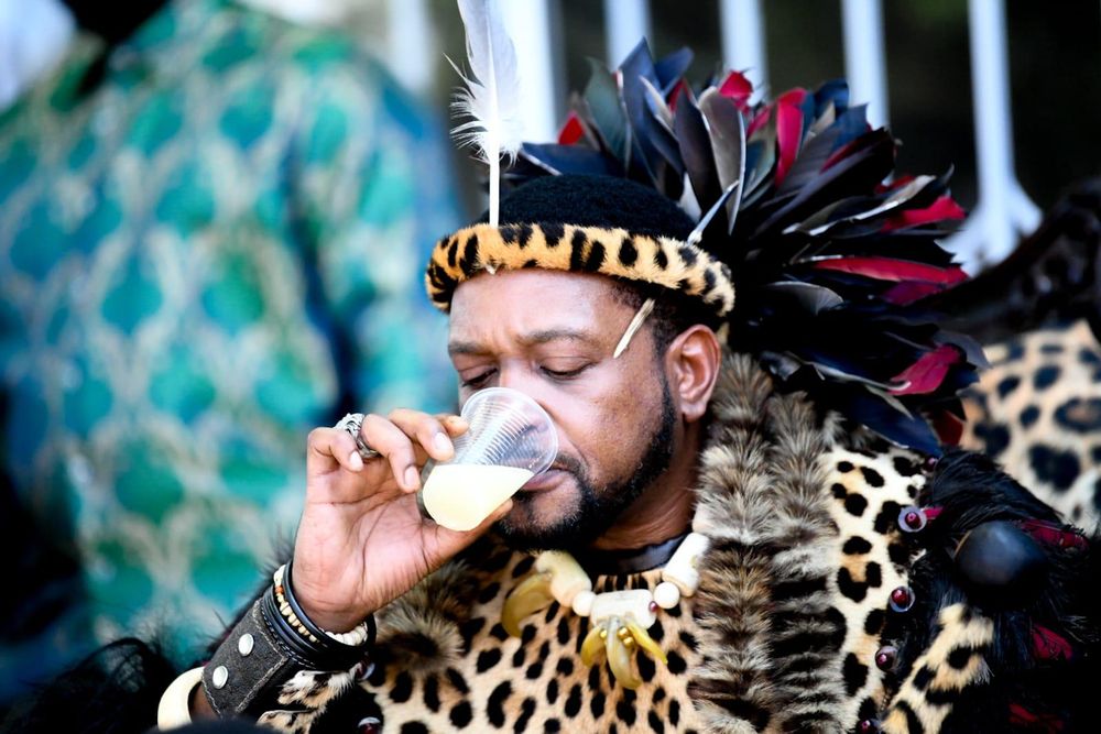 Abaseka uMntwana uSimakade abayamukeli iNdlulamithi