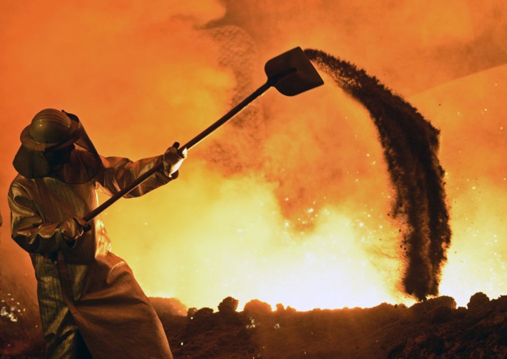 ArcelorMittal to sell Canada stake