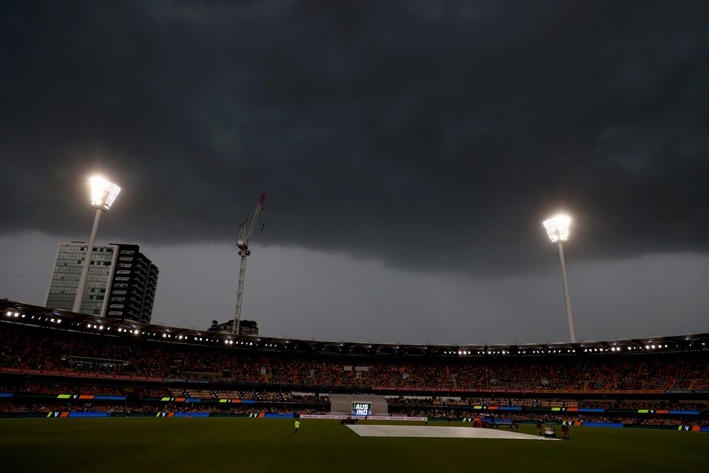 Rain ends second day's play with final Australia-India Test in the balance
