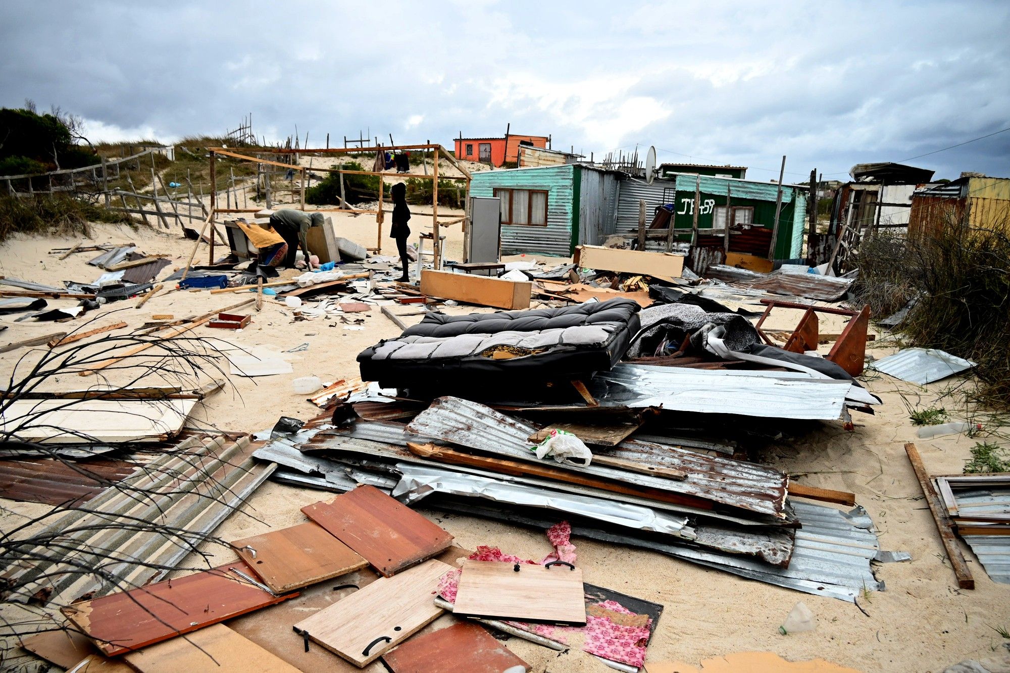 Severe weather: These crucial tips can save your life in heavy rain ...