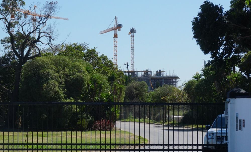 Khoi and San win round 2 in River Club battle