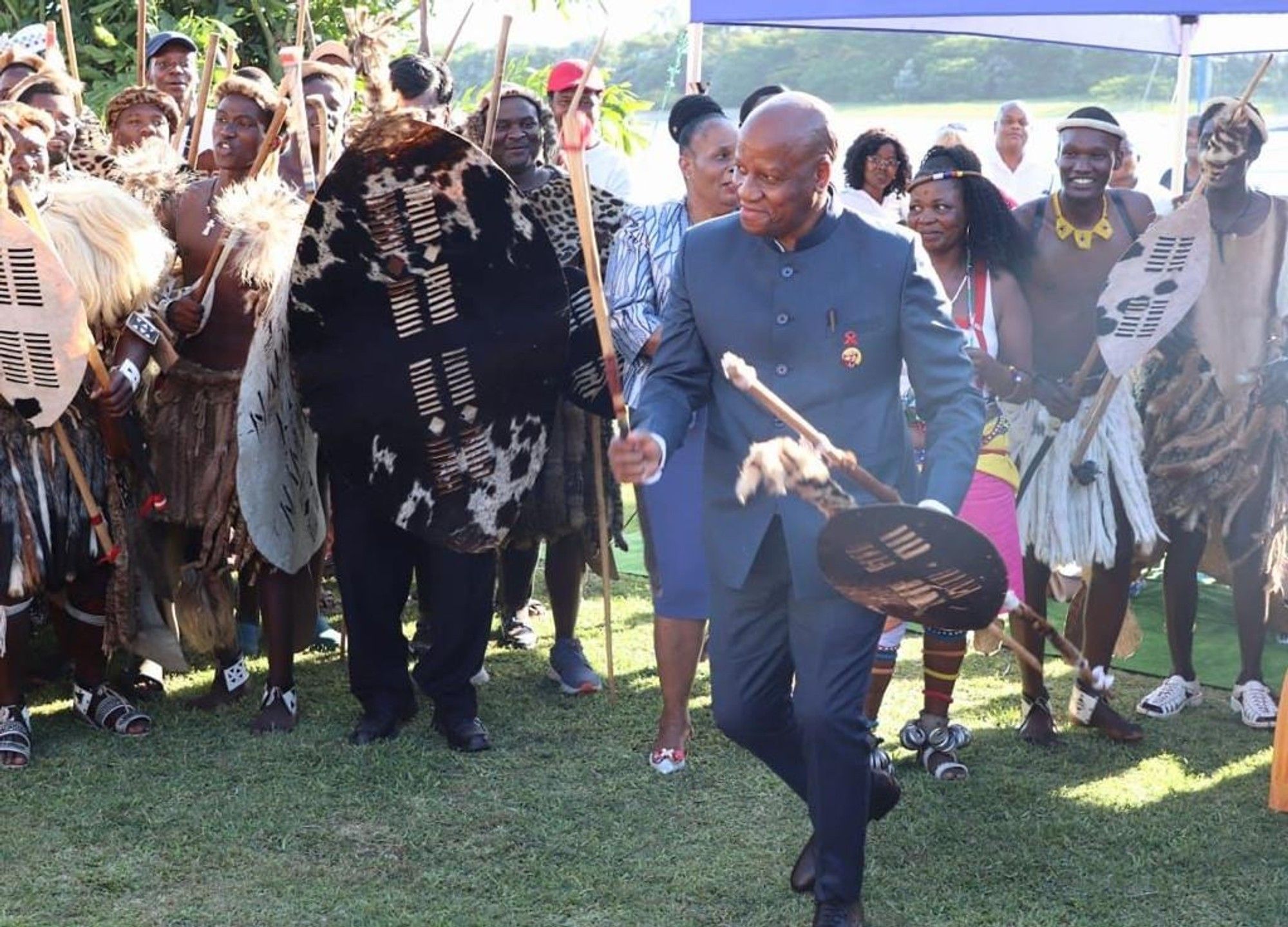 Kuvuselelwa ubuntu nokubambisana ezinhlangeni zakuleli