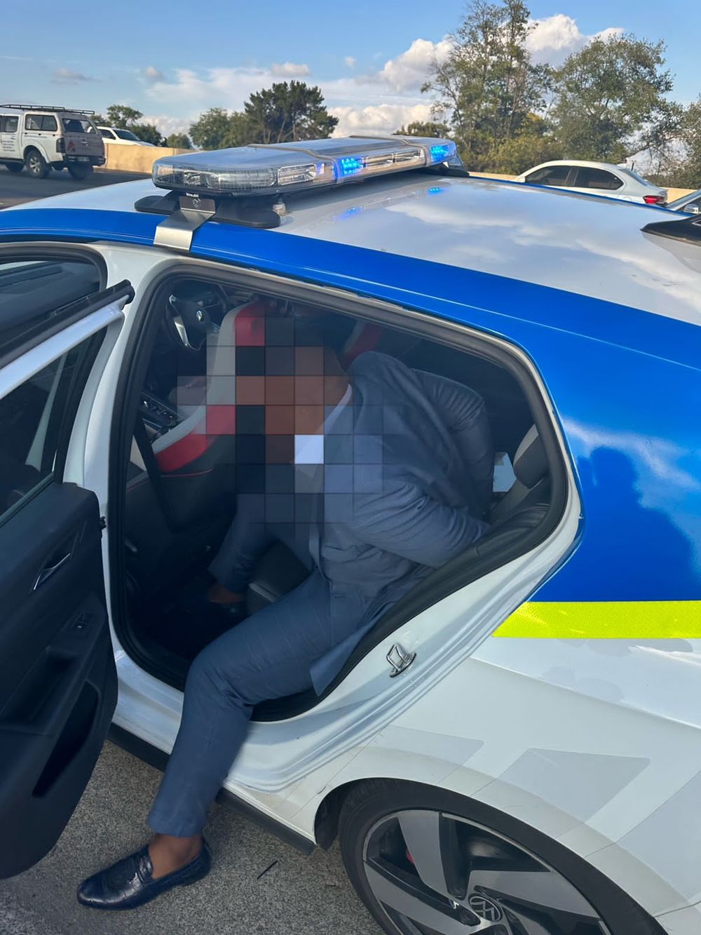 Alleged Zimbabwean kidnapping kingpin, his wife and girlfriend arrested ...