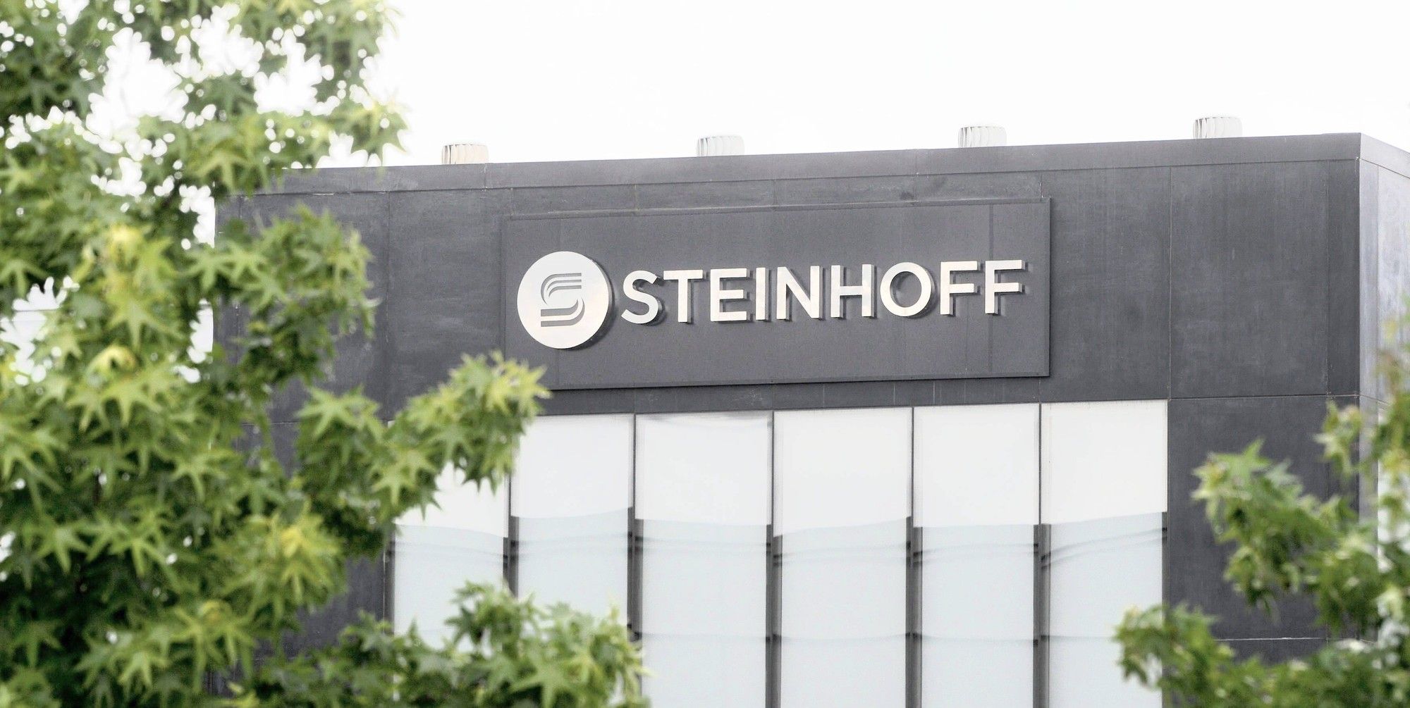 Former Steinhoff CFO in court on fraud, racketeering, and corruption ...