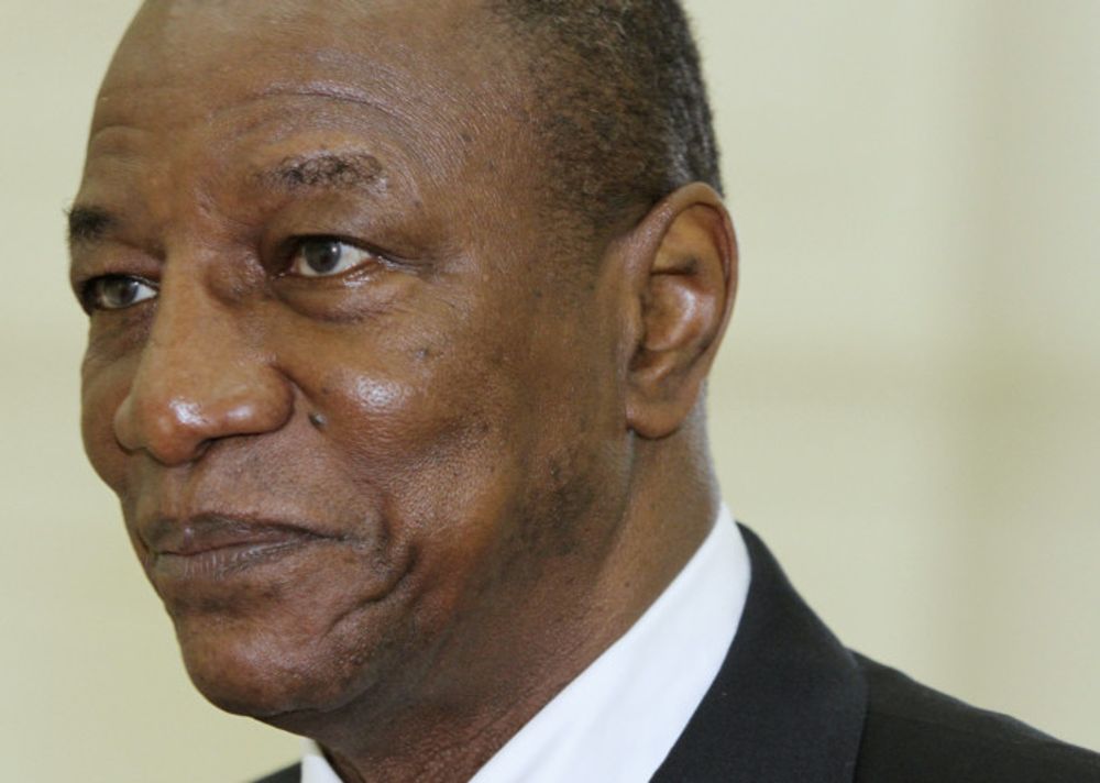 Guinean opposition suspends protest