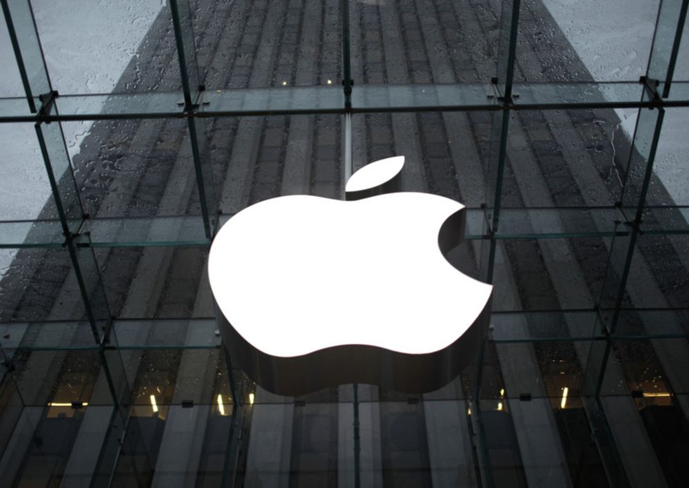 Apple rivals to grab market share