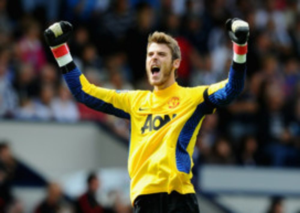 Fergie backs under-fire De Gea