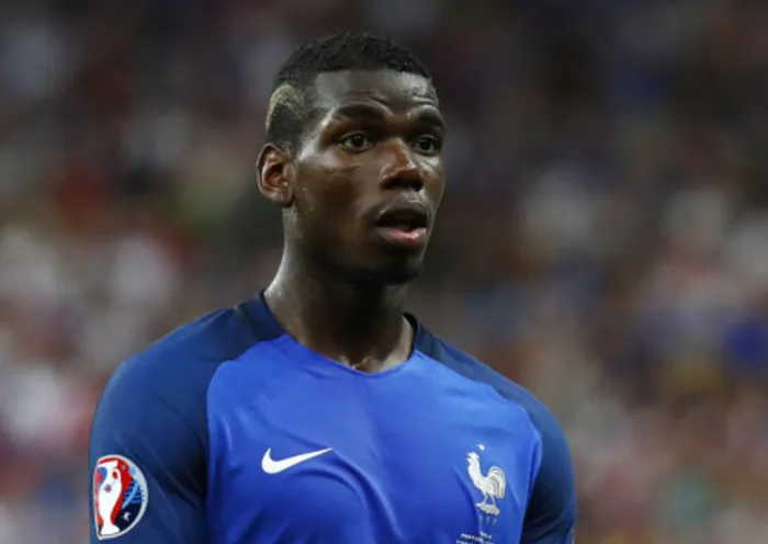 Jose's clear run at Pogba