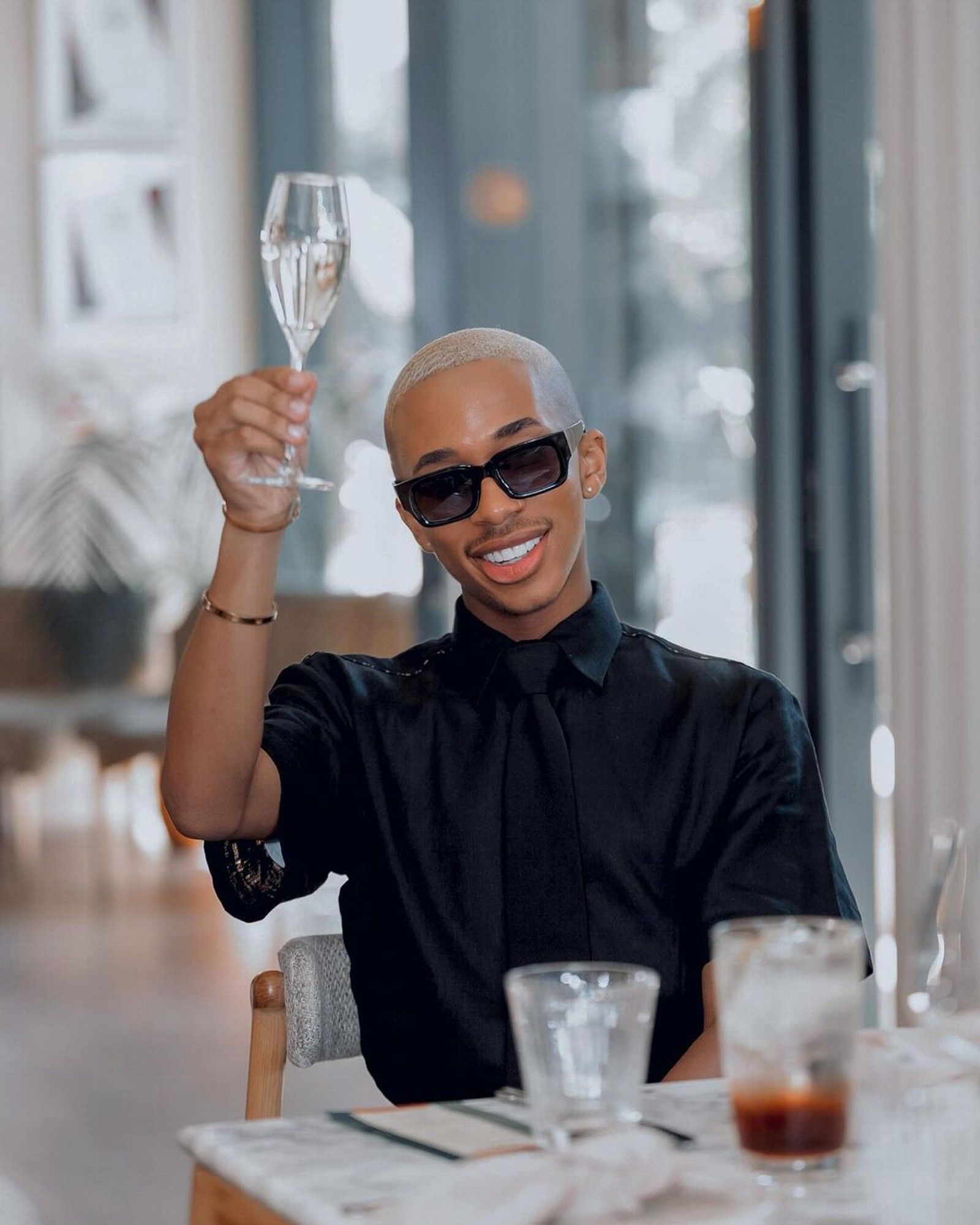 Lasizwe Dambuza toasts to a new host venue for 'Awkward Dates' show