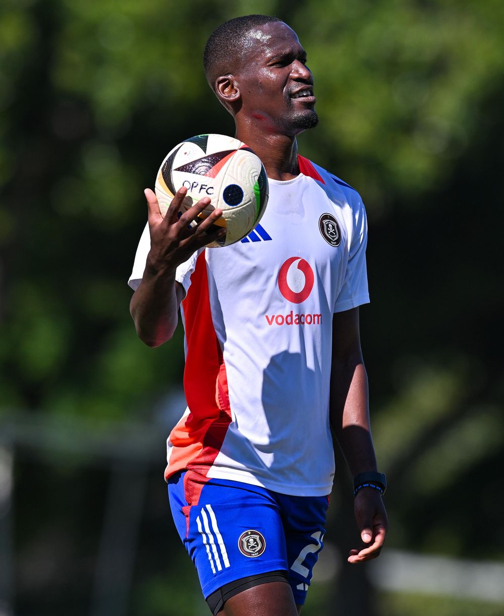 Tapelo Xoki: Orlando Pirates not distracted by Mamelodi Sundowns' slip ...