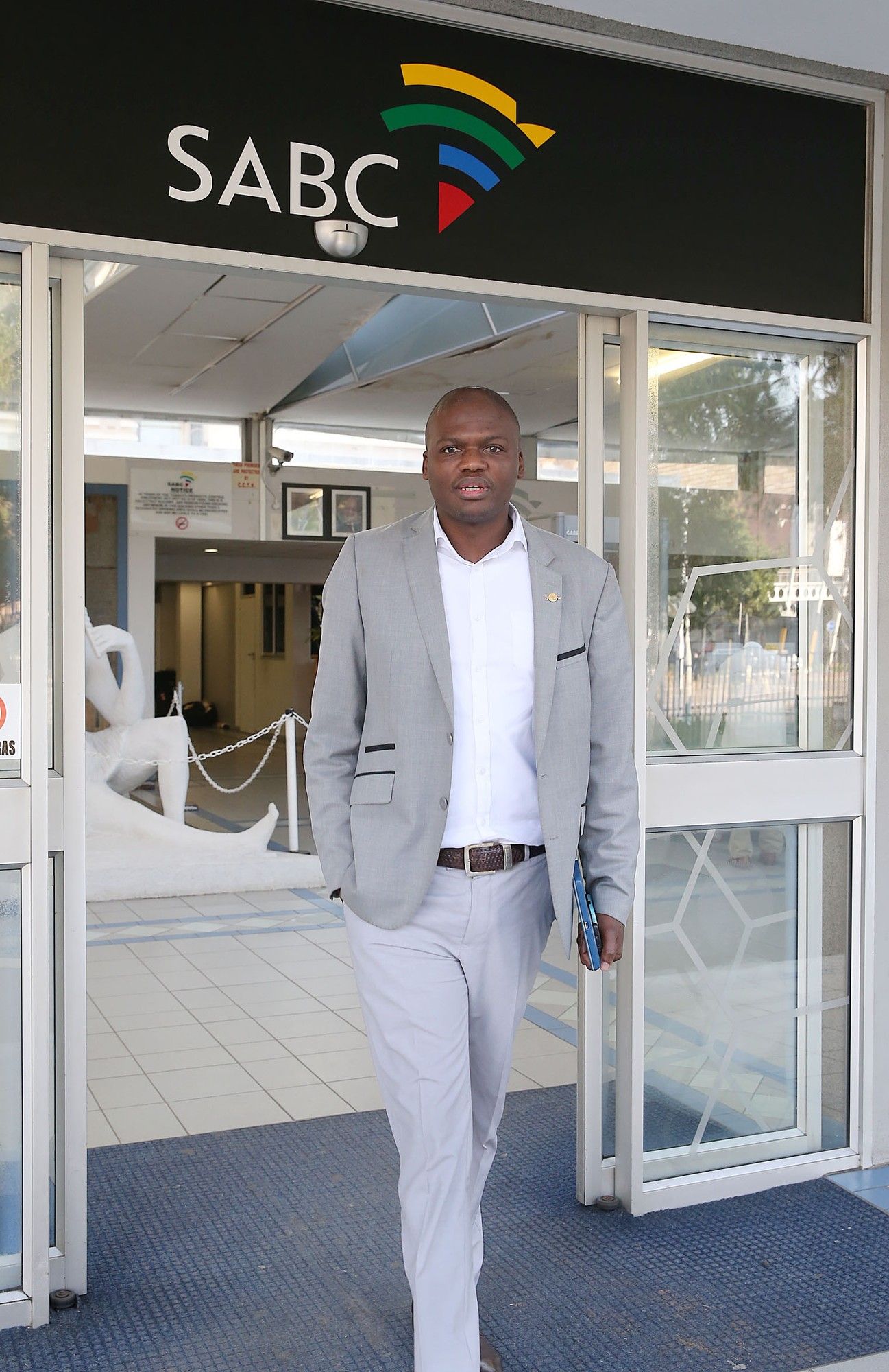 DA weighs in on Zuma 'zombie' axing