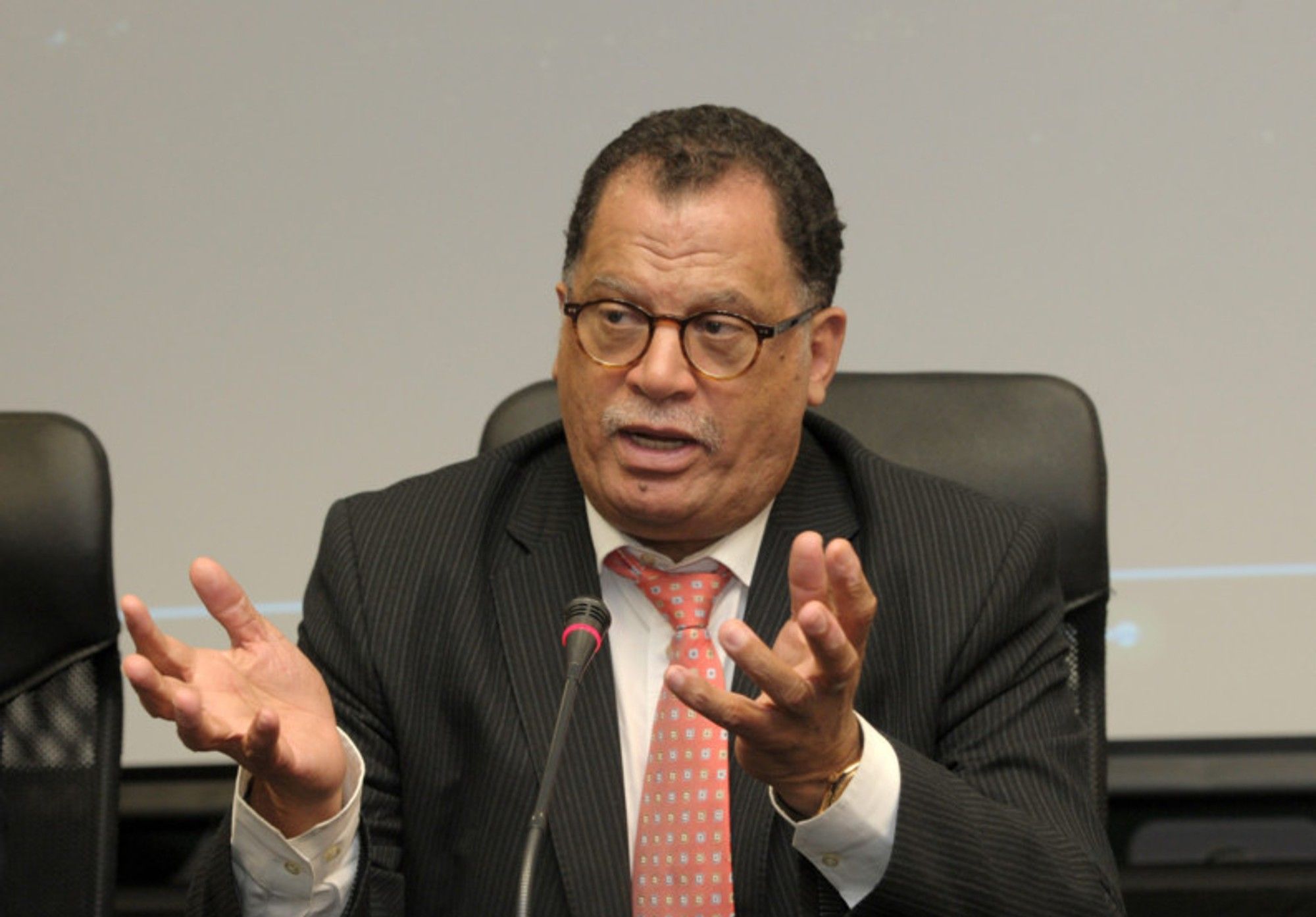 Anger as Danny Jordaan rival Ngoako Mohlabeng thrown out of Safa congress
