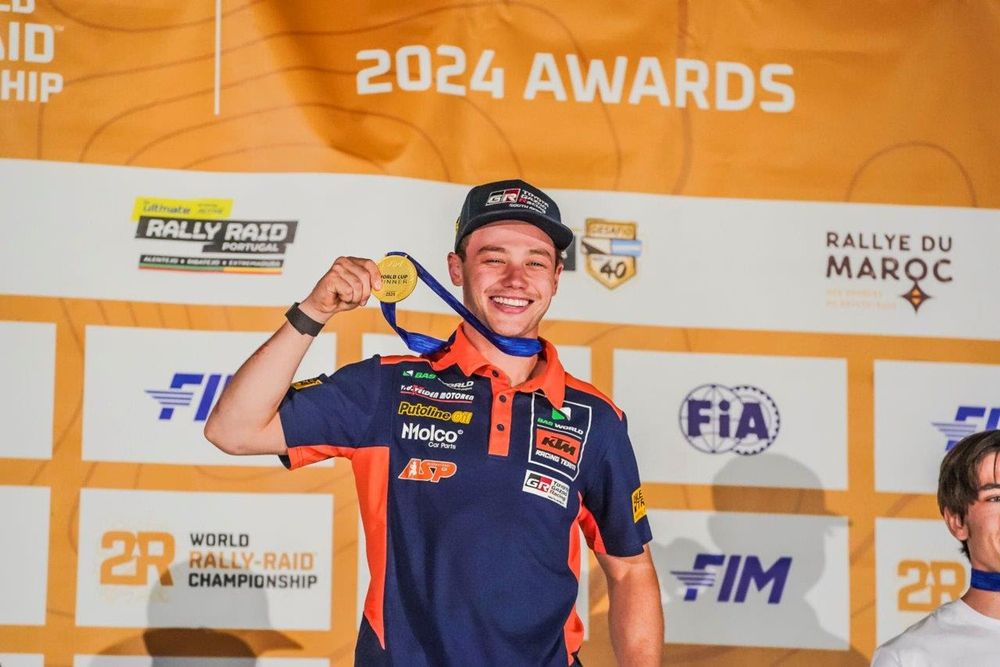 World champion Brad Cox poised to raid Dakar bike race