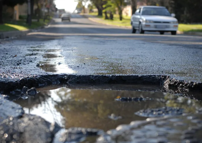 Voters Gatvol of potholes