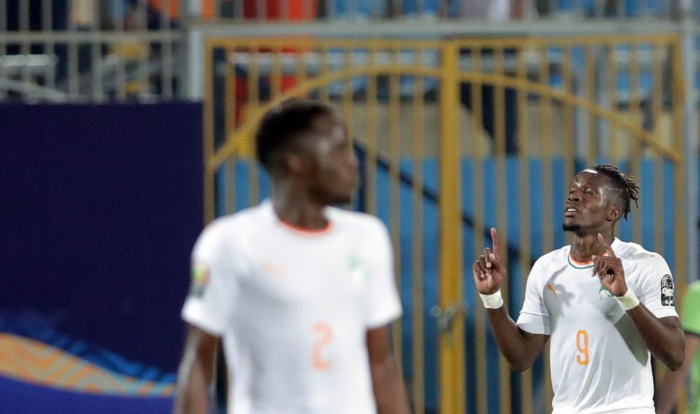 Zaha strikes as Ivory Coast reach Cup of Nations last 16