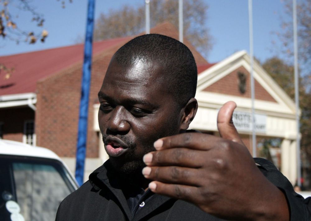 Corrupt officials must be jailed