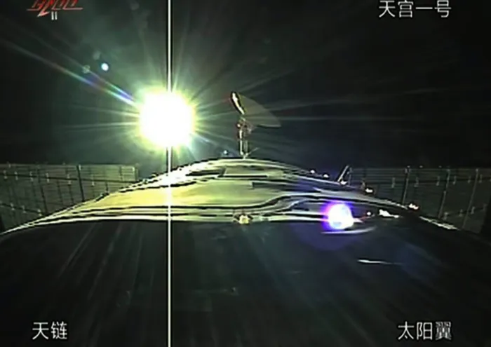 China completes second space docking