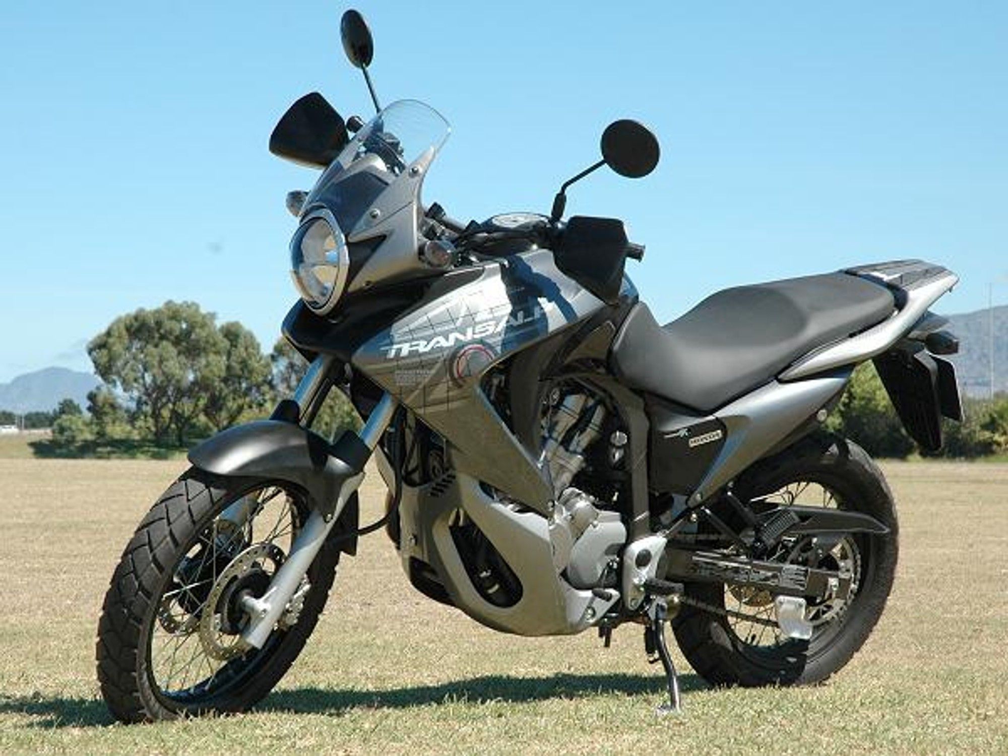 Honda XL700V Transalp specifications