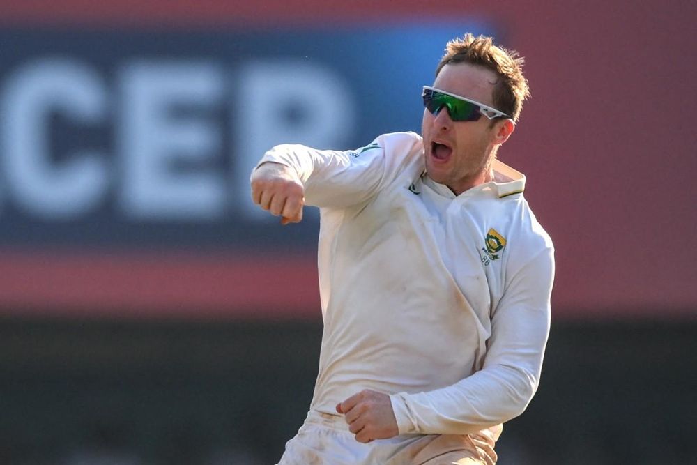 Simon Harmer claims three wickets to edge Proteas closer to the Holy ...