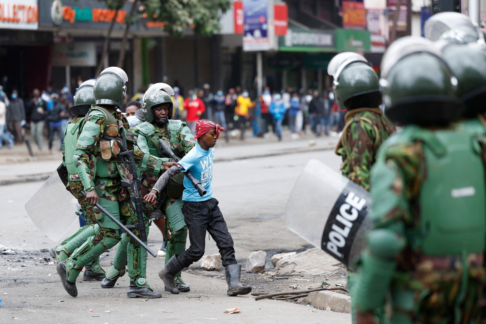 Kenya police fire rubber bullets, tear gas at protesters after Ruto ...
