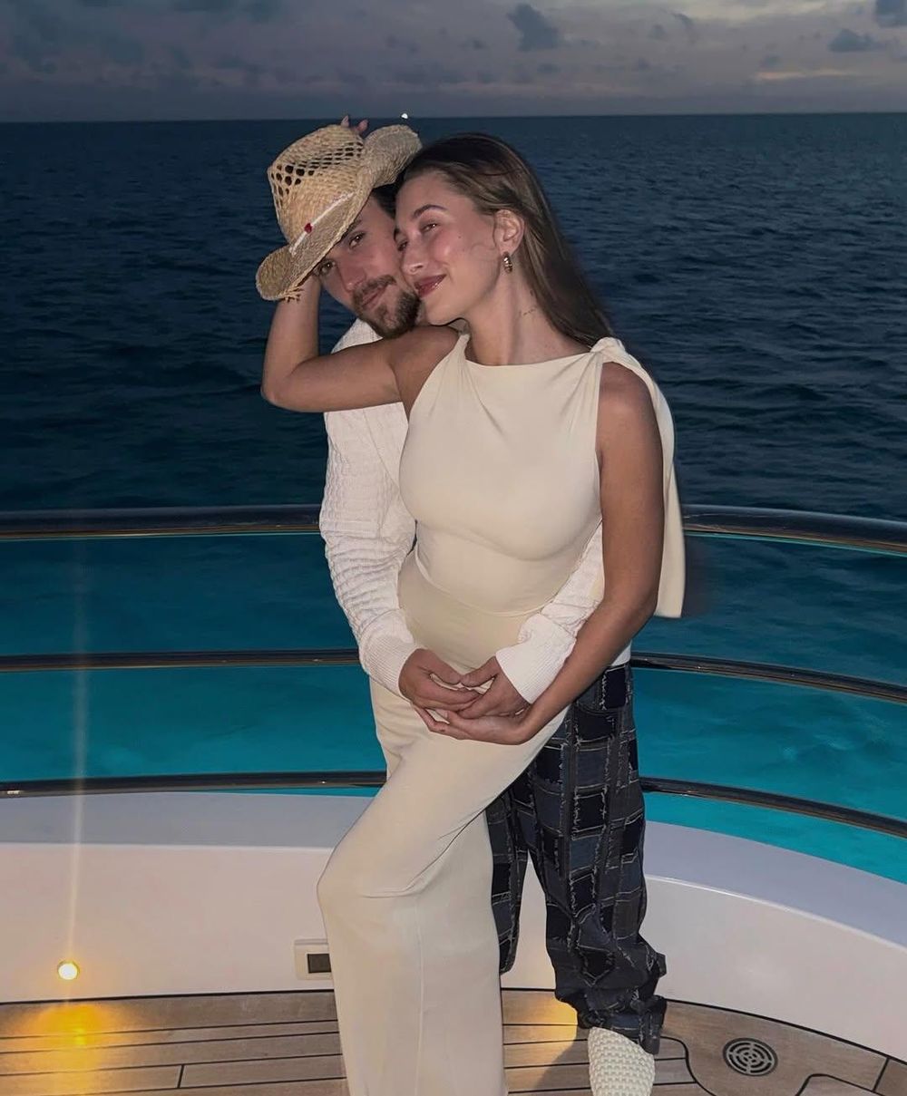 Justin and Hailey Bieber hit back at breakup rumours with bold ...