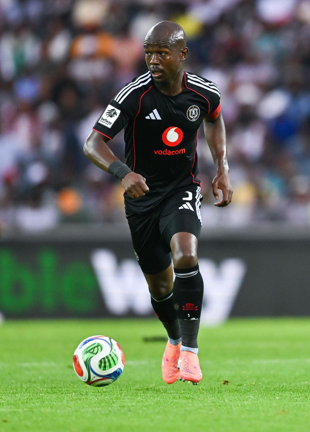 Nkosinathi Sibisi vows to etch his name in Soweto derby history