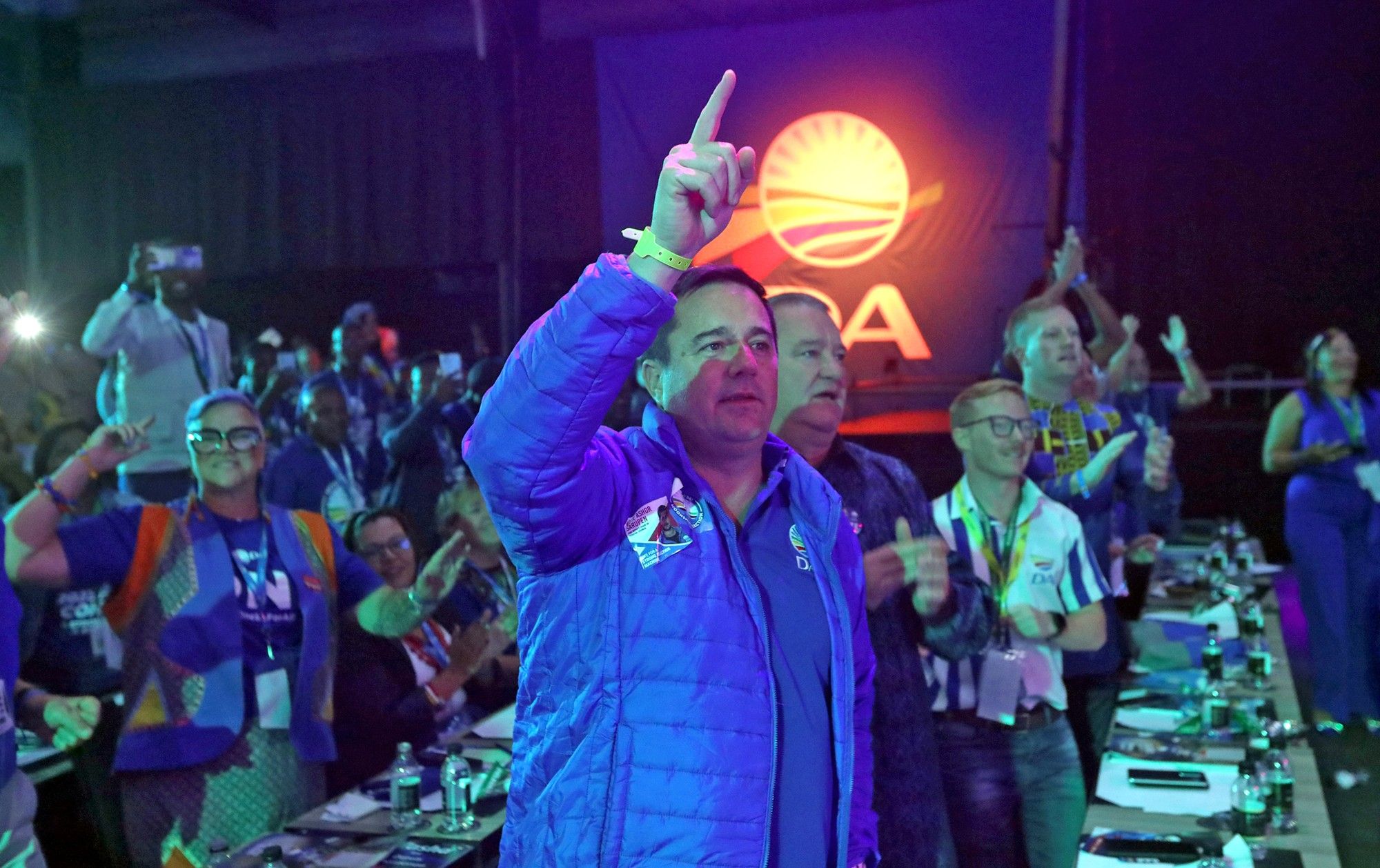 Steenhuisen emerges as DA federal leader once more