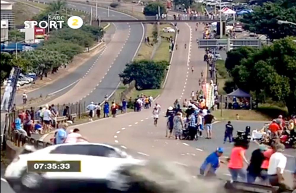 Car smashes into barricade at Comrades