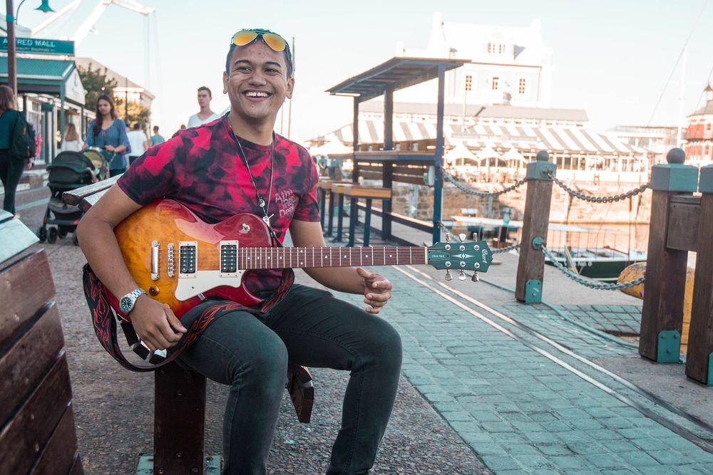 Dylan Red launches new single
