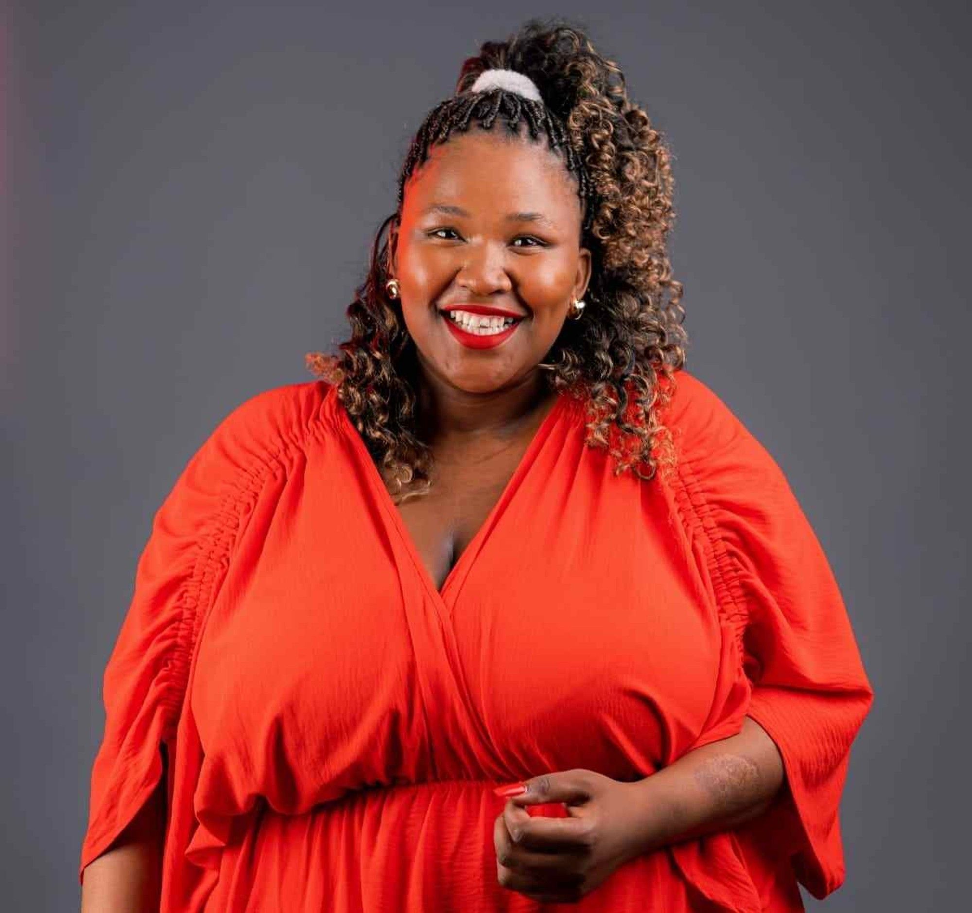 The first lady of Sliq Records, Puleng Phoofolo, returns with an anthem ...