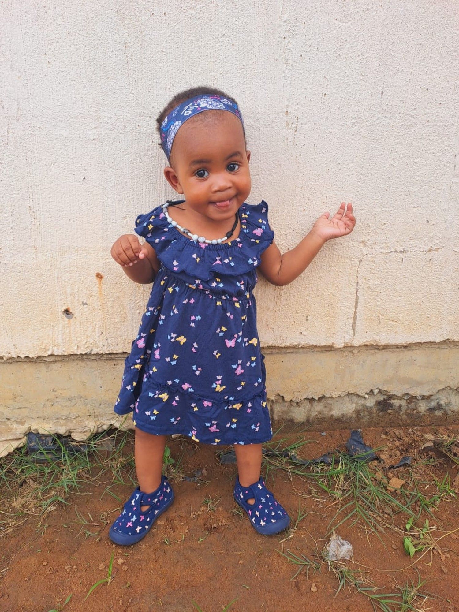 Unqatshelwe ibheyili osacaze umzukulu (1) wamhlinza