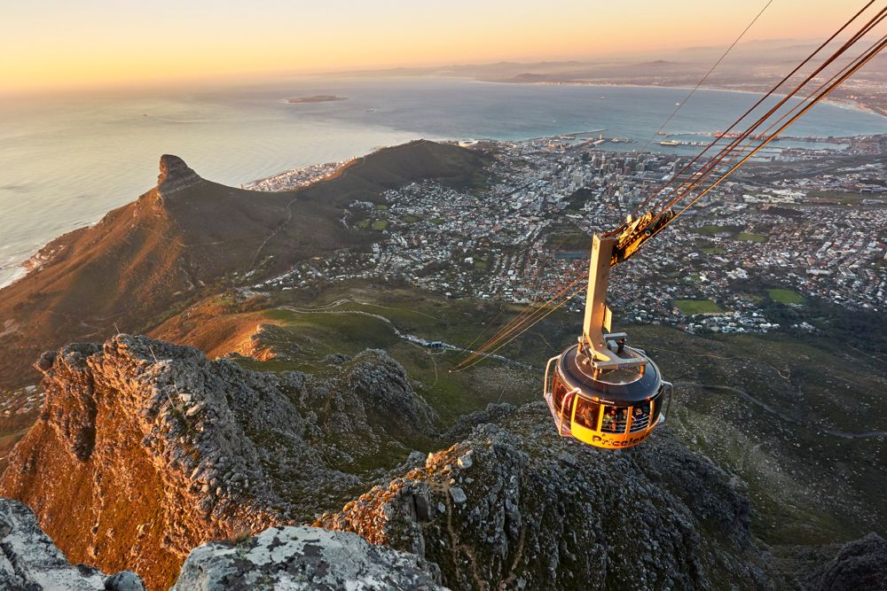 Table Mountain cableway generator fixed after visitors left stranded