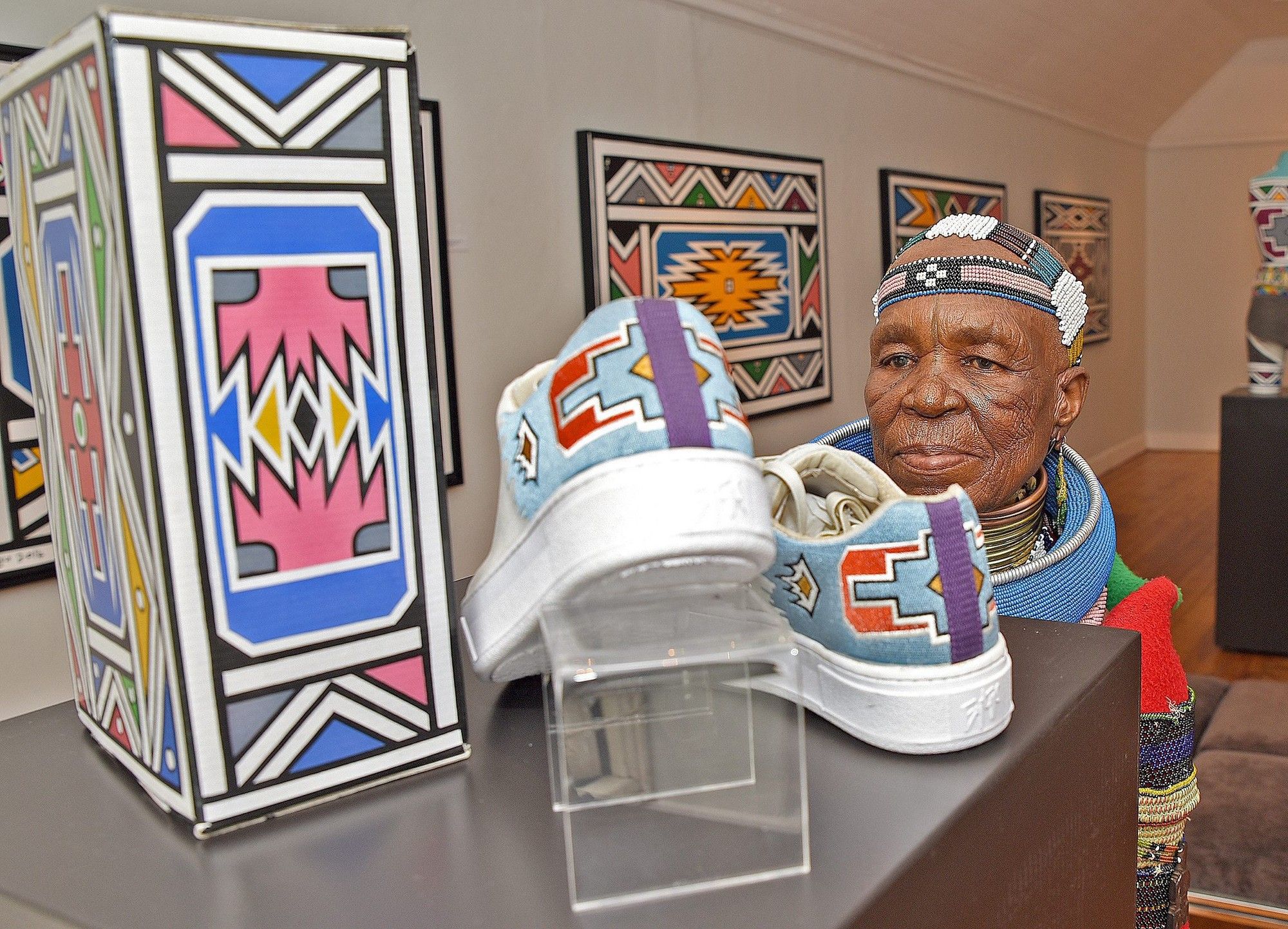 Kuthungathwa ohlasele wagebenga iciko lakuleli