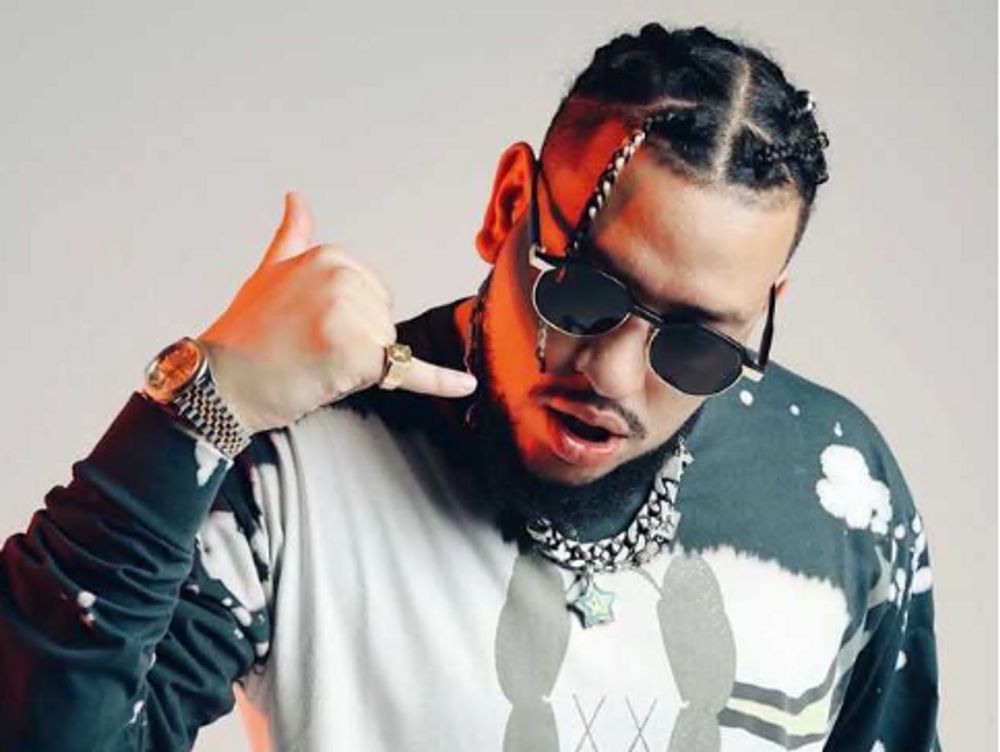 LISTEN: AKA shares teasers for new release