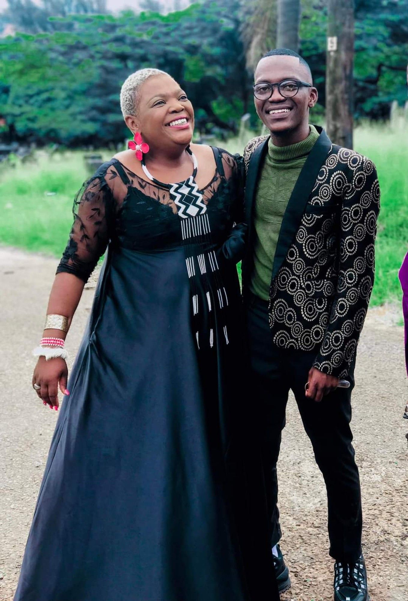 Sebenohlelo lweTV abagqame ezinkundleni zokuxhumana