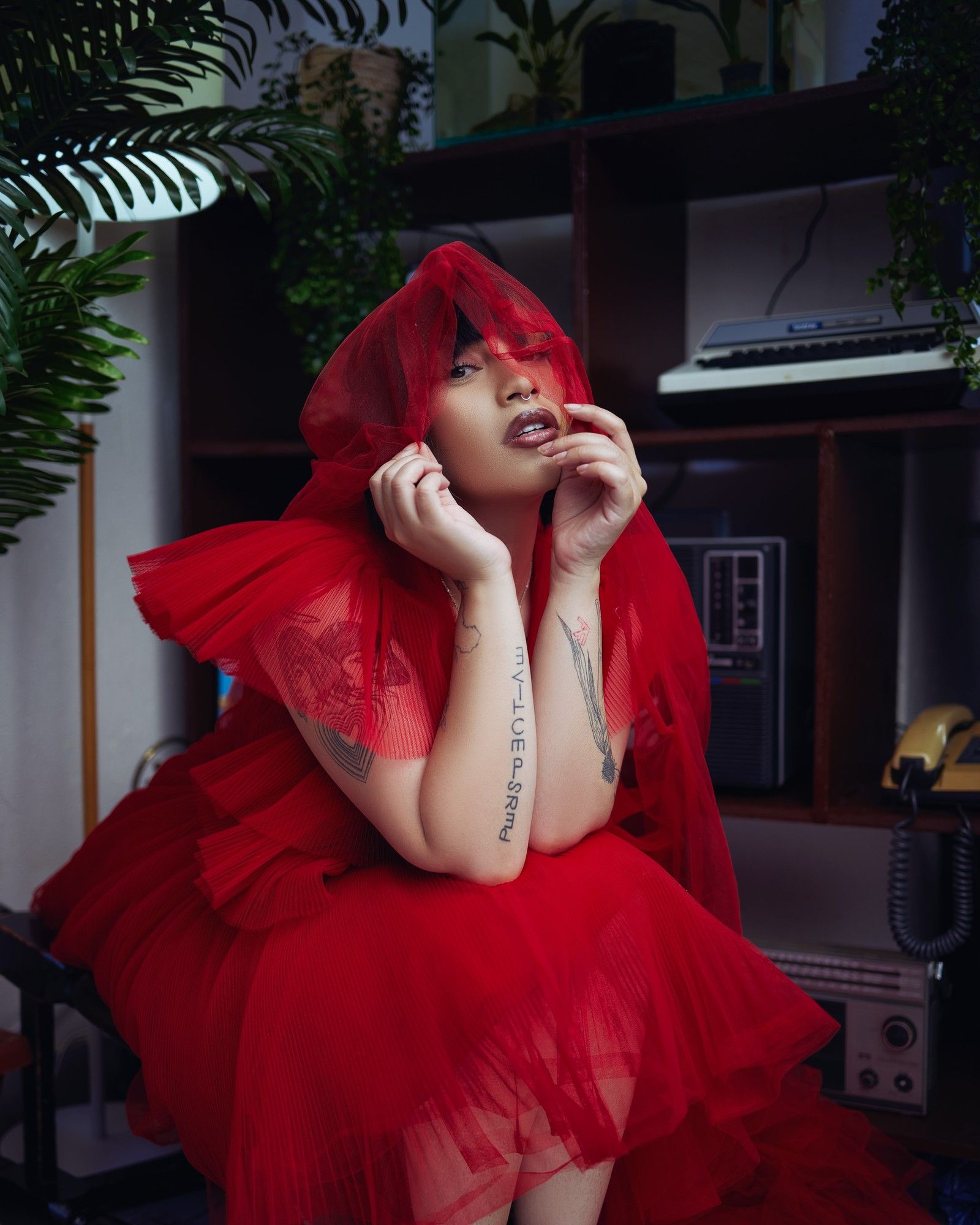 Rowlene releases brand new ‘Moments In Between’ EP