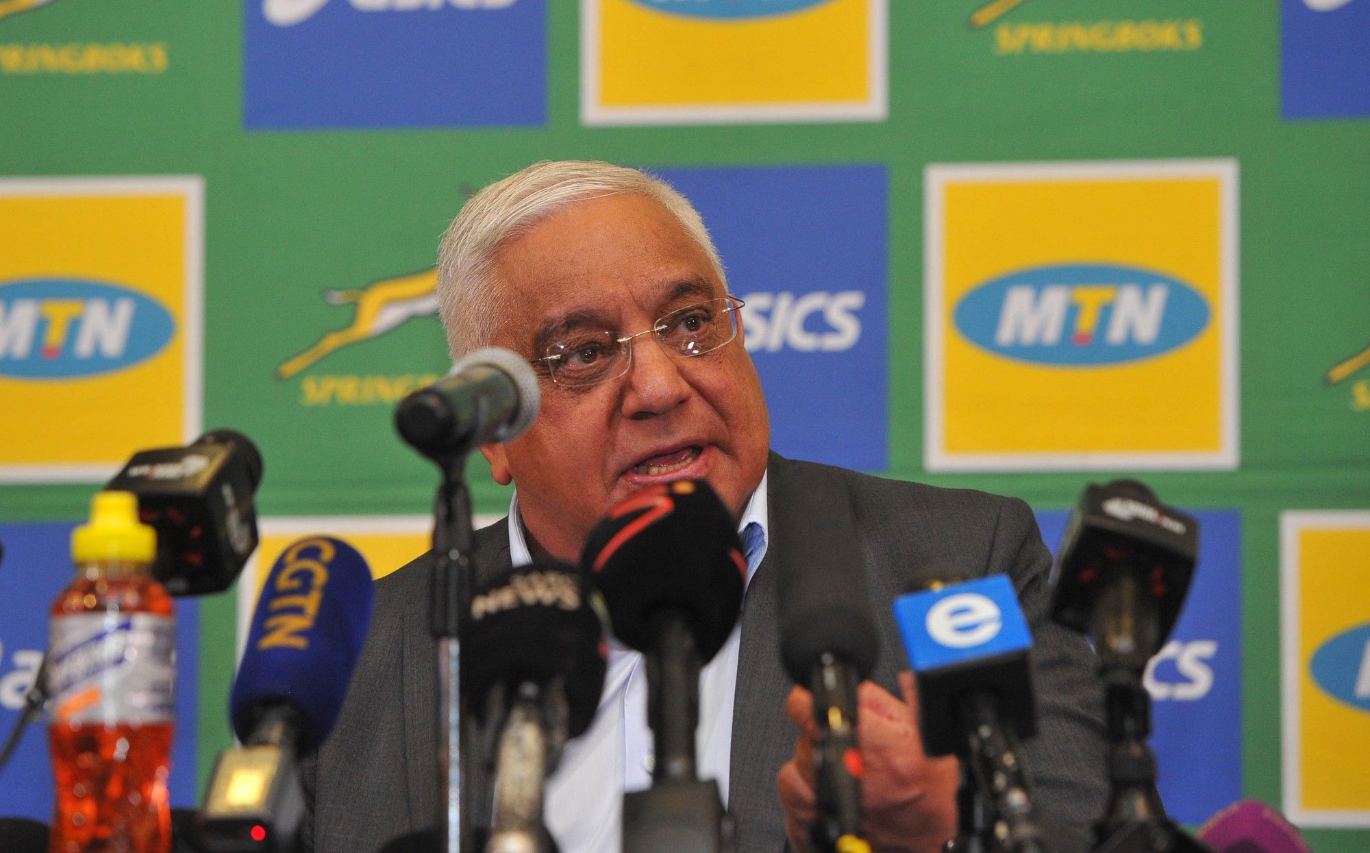 SA rugby president Mark Alexander pleads with govt for full-capacity crowds