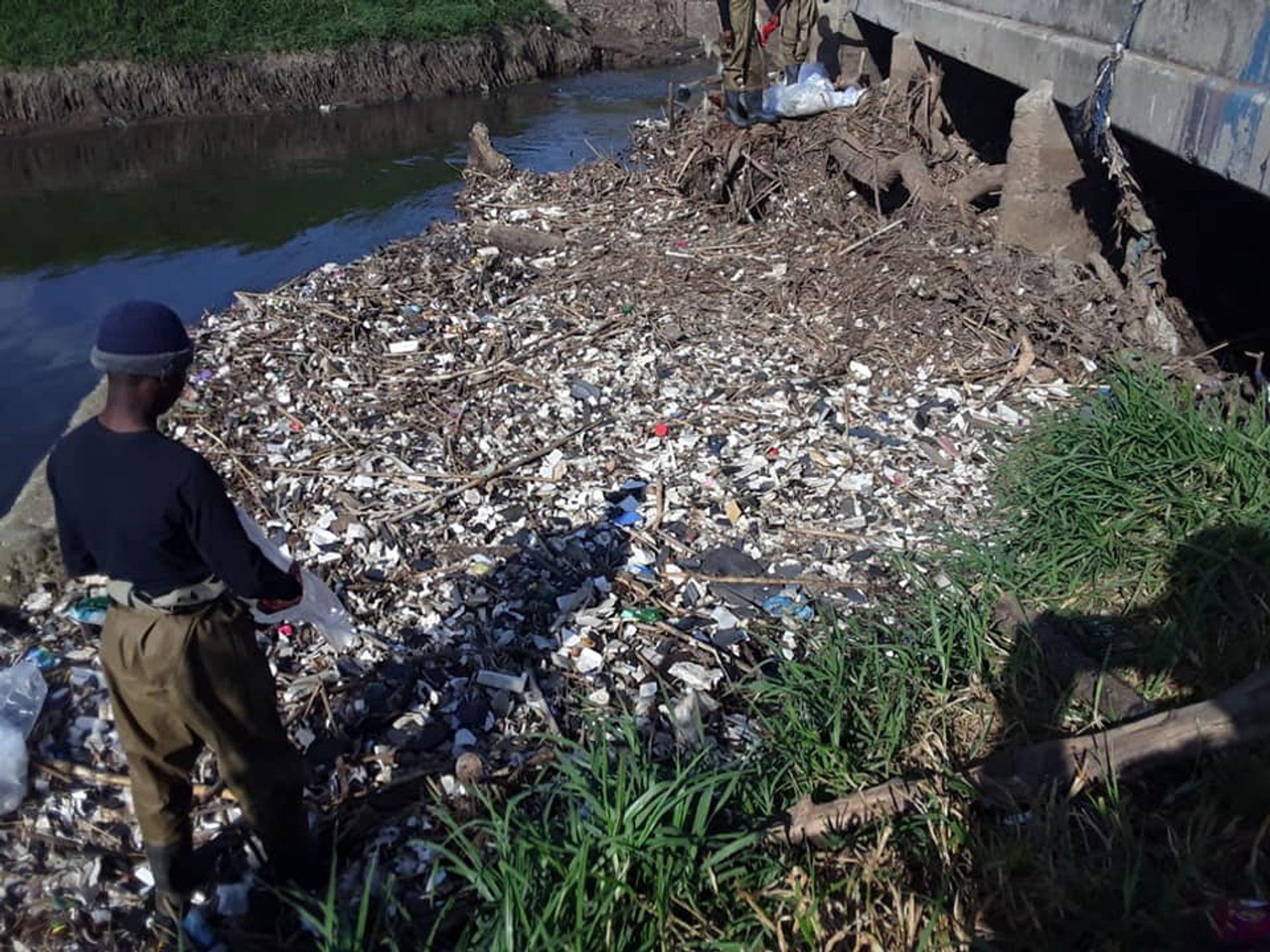 LOOK: New Hennops River Litter Catchment System to help reduce ...