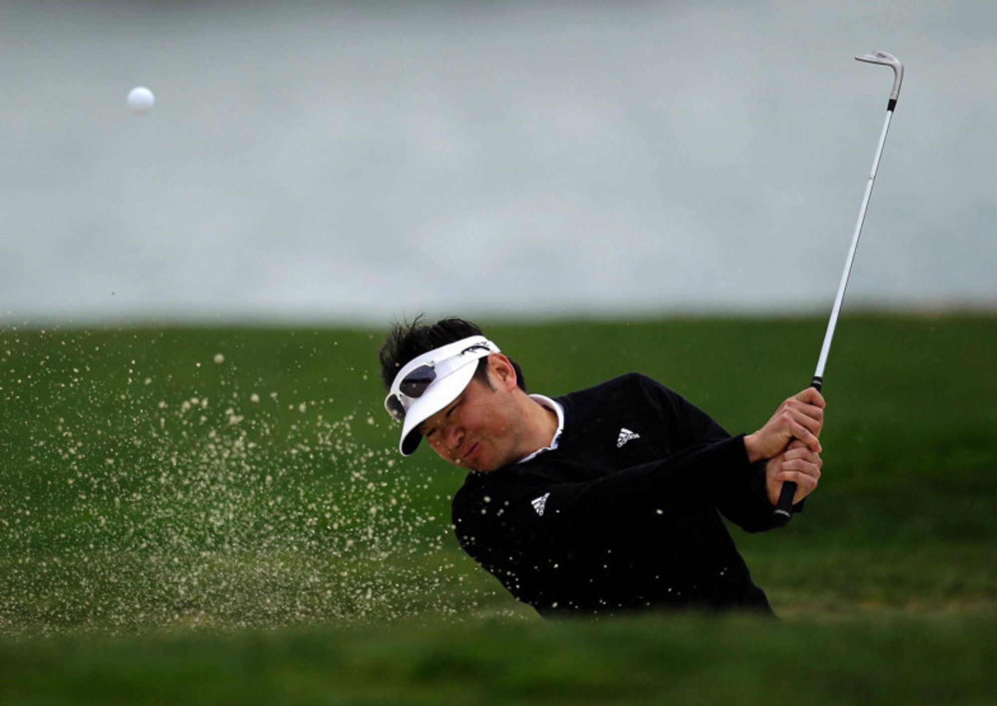 Wi sets Pebble Beach pace