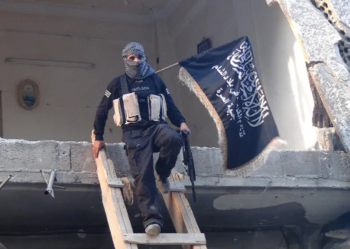 Syria rebels destroy Muslim tomb