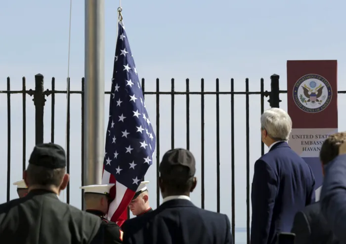 Kerry attends US flag raising in Cuba