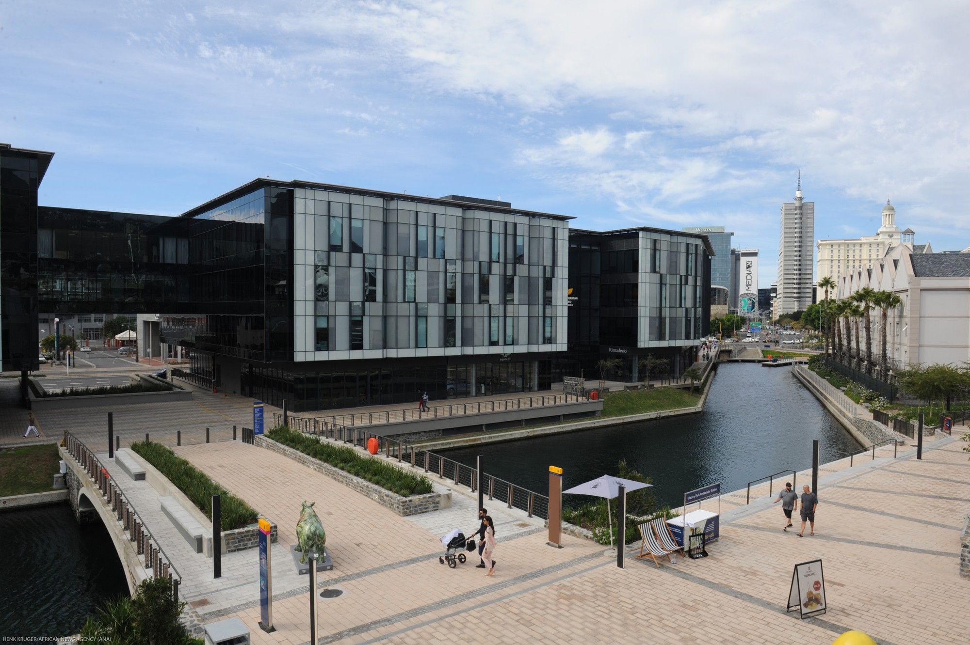 V&A Waterfront adds drive-through Covid-19 testing facility to its property