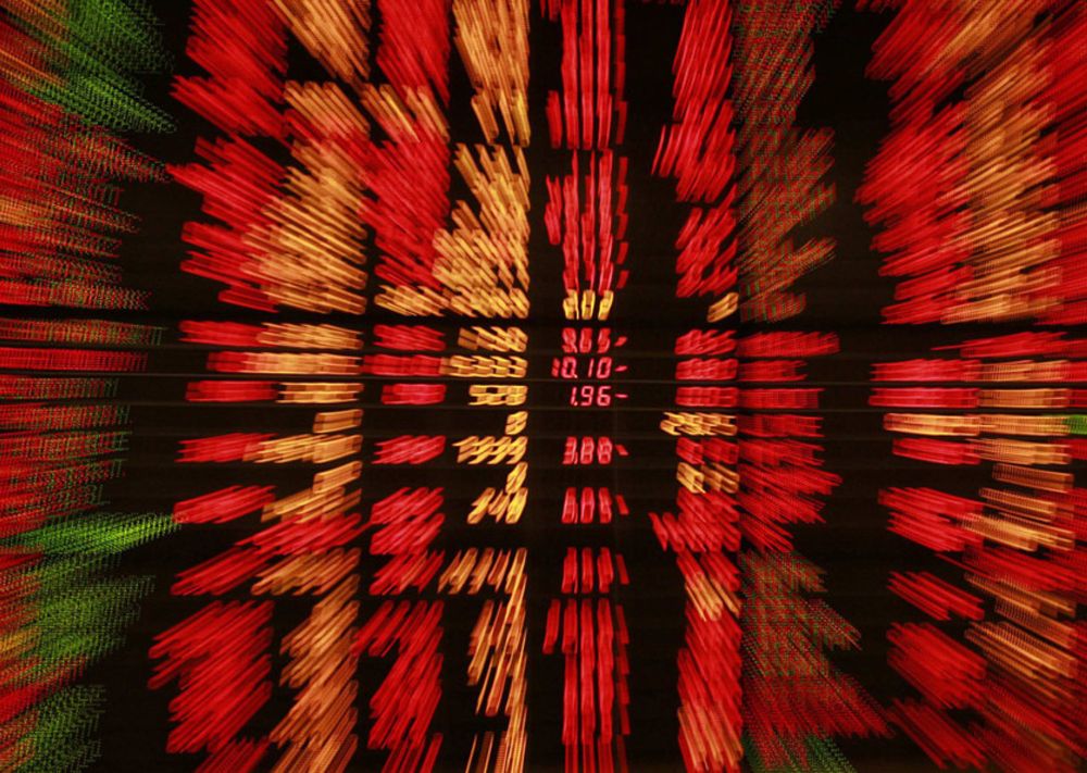 Ukraine, China stymie world shares