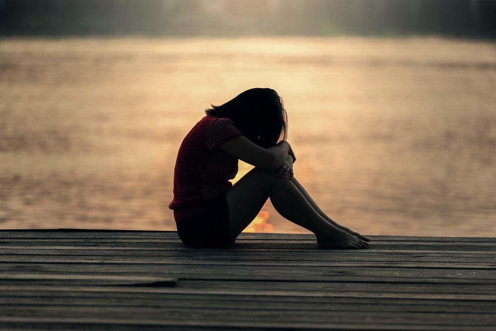 Teen’s growing resentment towards her parents for turning her childhood ...