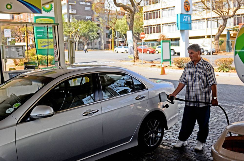 Petrol self-service considered