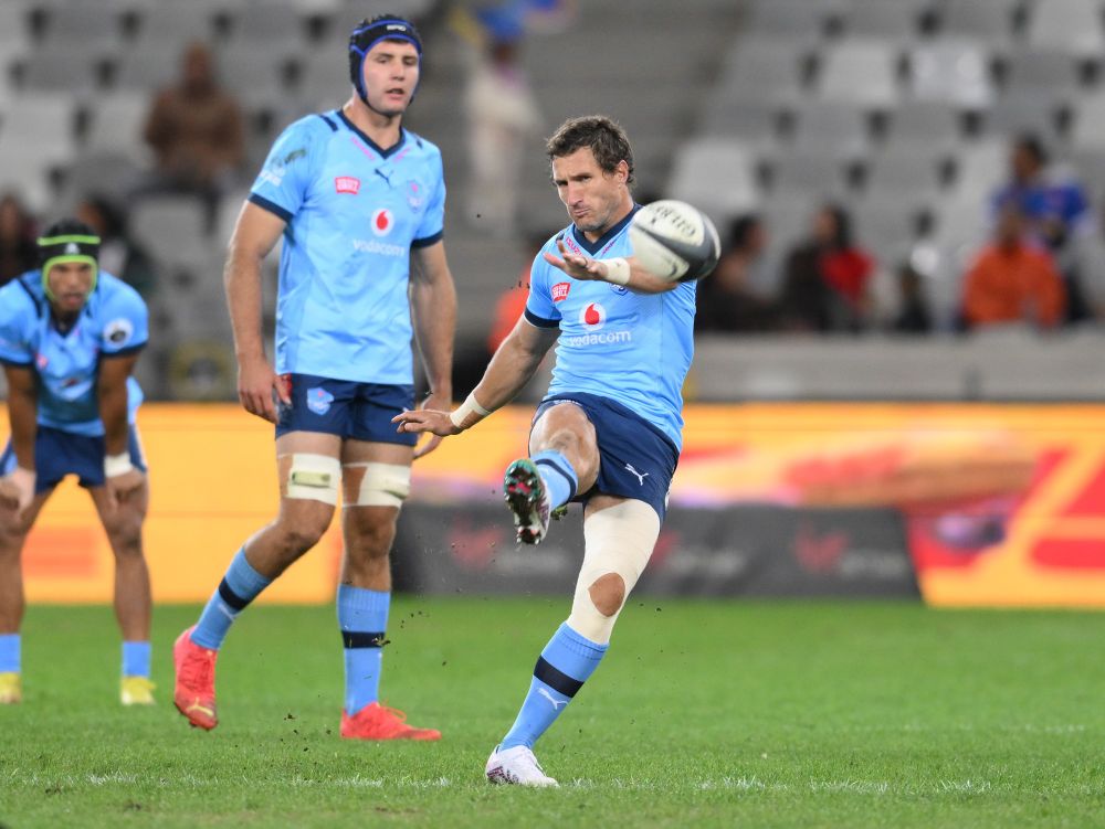 ‘I can’t put all the pressure on his shoulders’, but Jake White ...