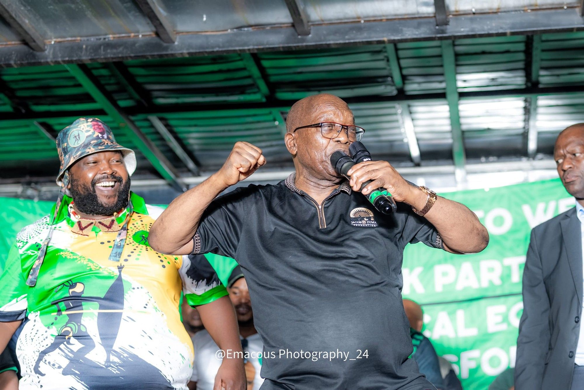 Kuvuleke inxeba uZuma ekhishwa ohlwini lwasePhalamende