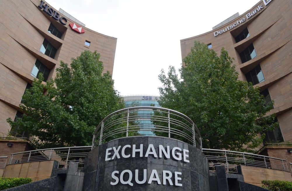The JSE had a strong month buoyed by Gold and Platinum miners
