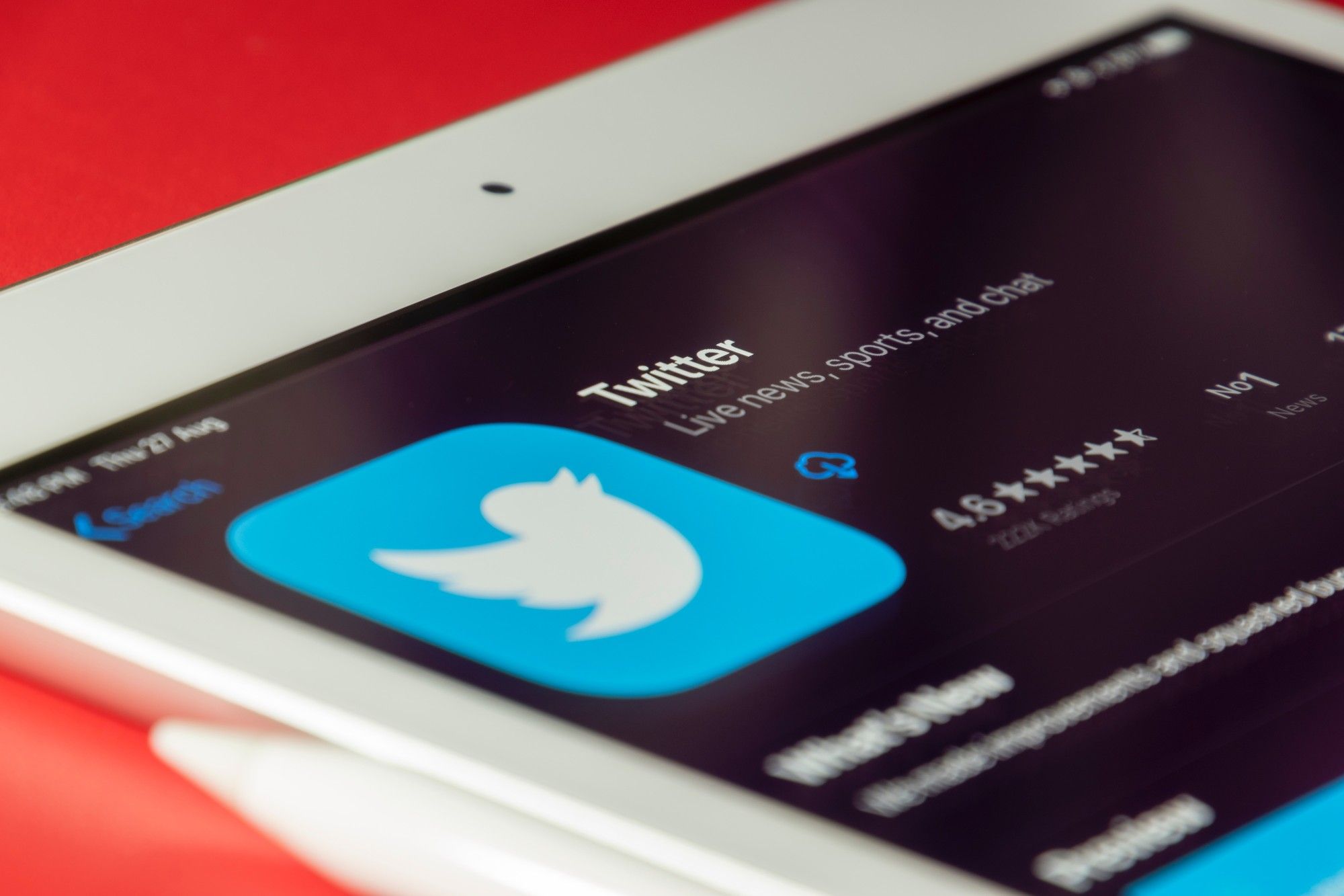 RIP Twitter! Social media users react to the rebranding of the iconic ...